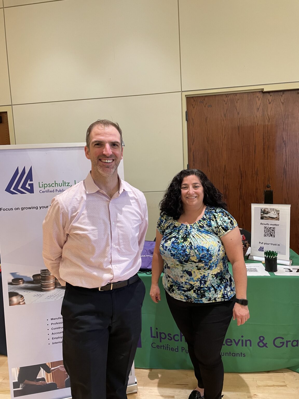 UIC Meet the Firms - Lipschultz Levin & Gray